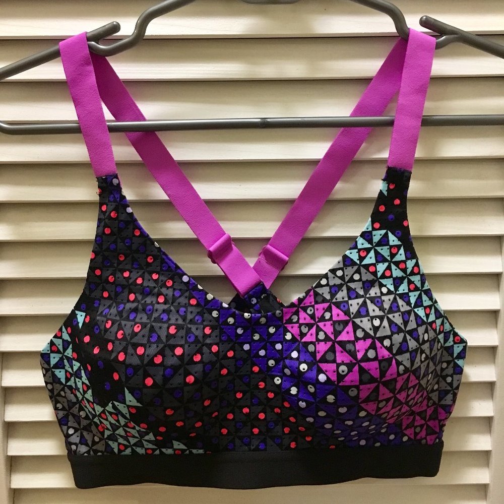 Victoria’s Secret Geometric Print Sports Bra - Gem